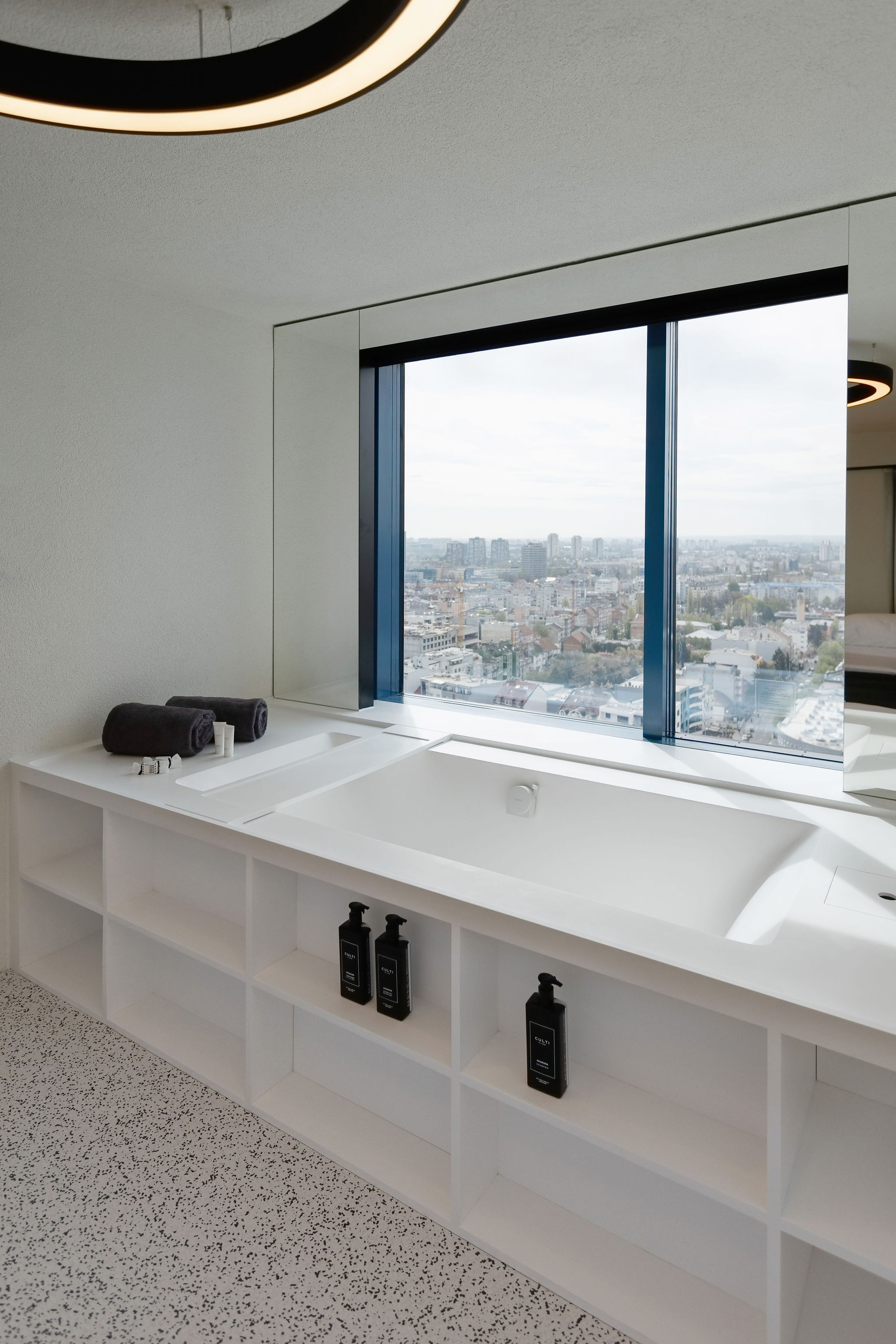 Zonar Spacebath Room Zonar Spacebath Room